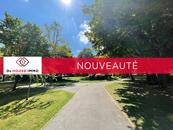 Appartement à vendre - Champs-sur-Marne, Le Nesles - 4 pièces - 3 chambres