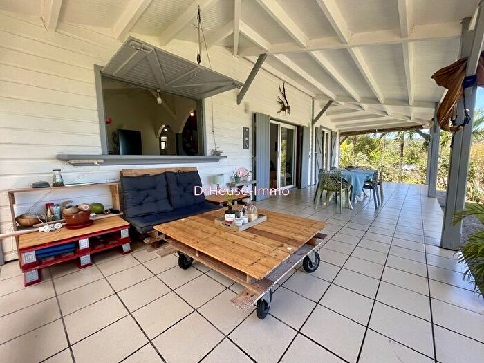 Maison 4 pièces à vendre à Deshaies