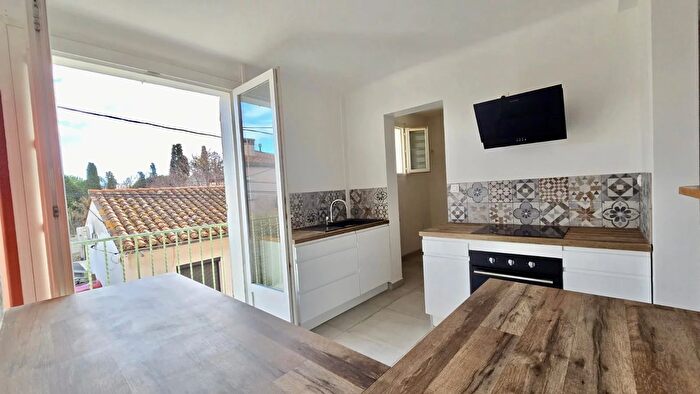 Appartement à vendre - Bages - 3 pièces - 2 chambres