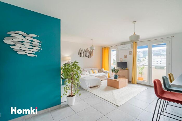 Appartement à vendre - Marseille e , Mazargues - 3 pièces - 2 chambres