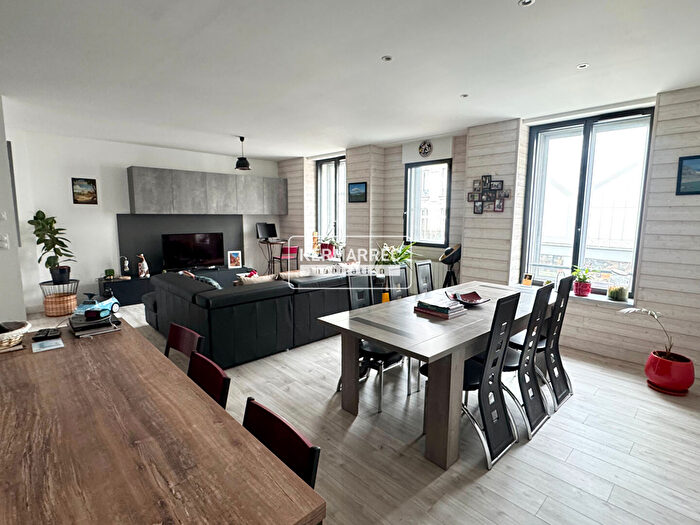 Appartement 4 pièces à Vannes, Centre-ville, Le Port, à vendre