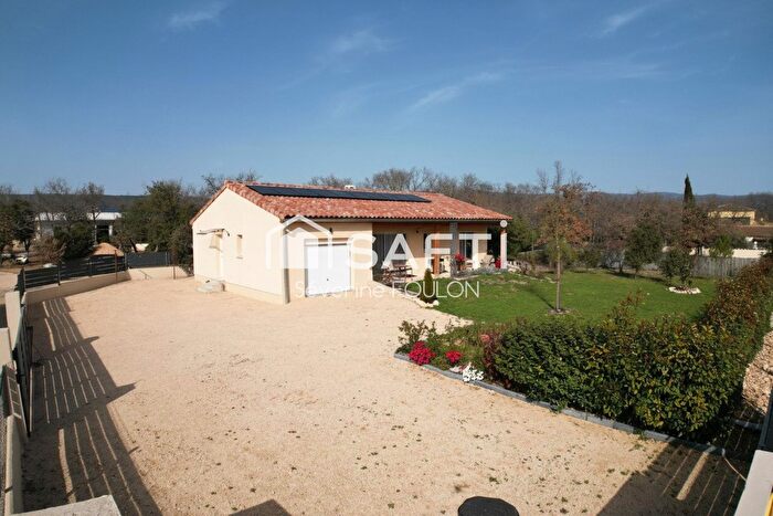 Maison 4 pièces à Saint-Saturnin-lès-Apt, à vendre