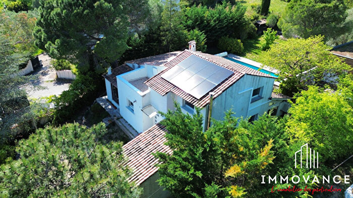 Maison 5 pièces à vendre à Vailhauquès