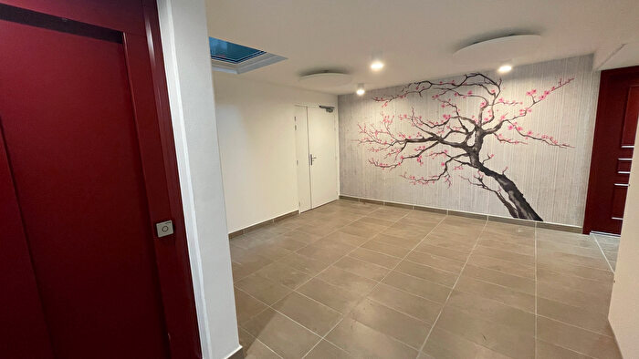 Appartement à vendre - Céret - 4 pièces - 3 chambres