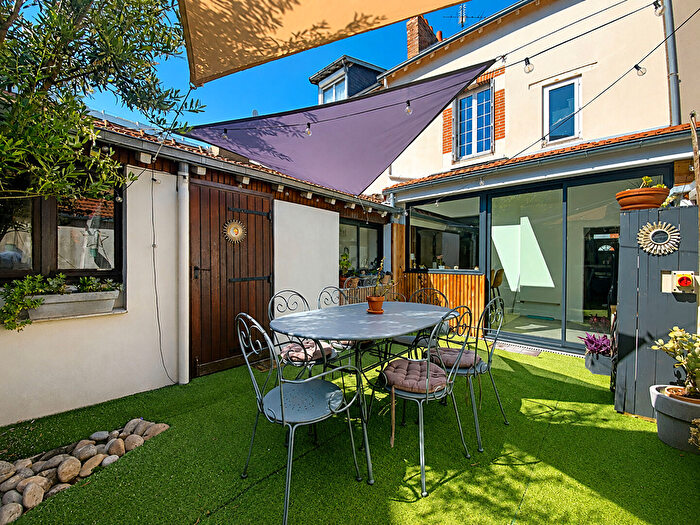 Maison 6 pièces à Orléans, La Madeleine, Saint-Laurent, à vendre
