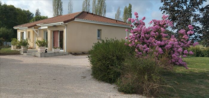 Maison 4 pièces à vendre à Tournous-Devant