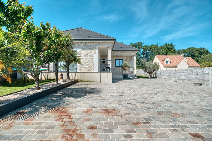 Maison 7 pièces à Forges-les-Bains, à vendre