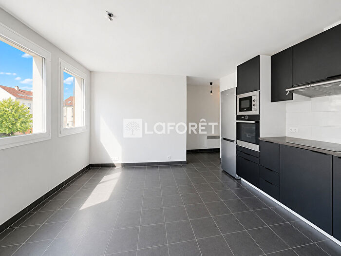 Montesson, Centre-ville : Appartement 3 pièces à vendre