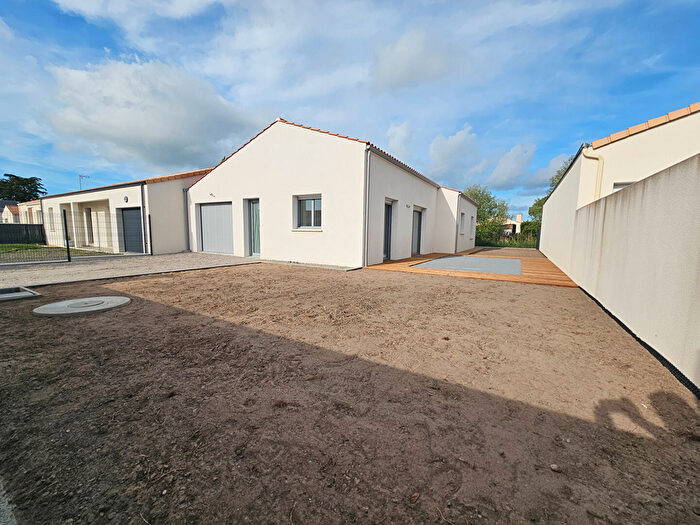 Maison 4 pièces à Le Perrier, à vendre