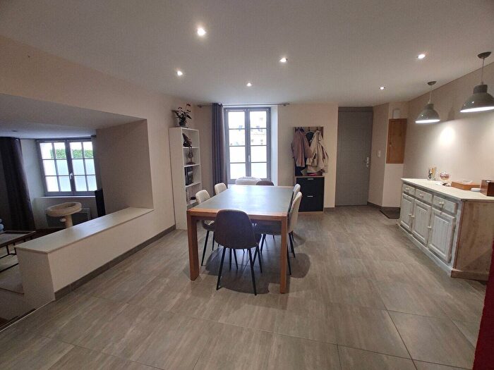 Maison à louer - Ouest, Beaupréau-en-Mauges - 3 pièces - 2 chambres