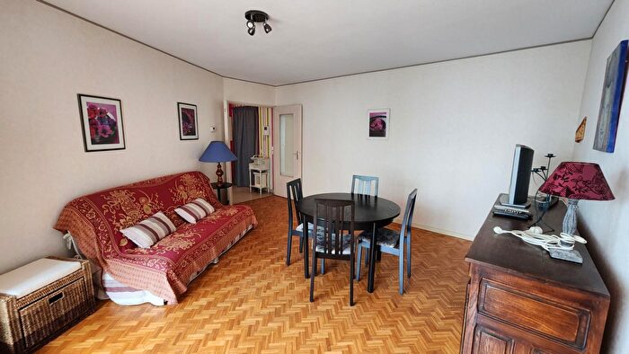 Appartement 3 pièces à vendre à Sainte-Foy-lès-Lyon, La Plaine, Chantegrillet