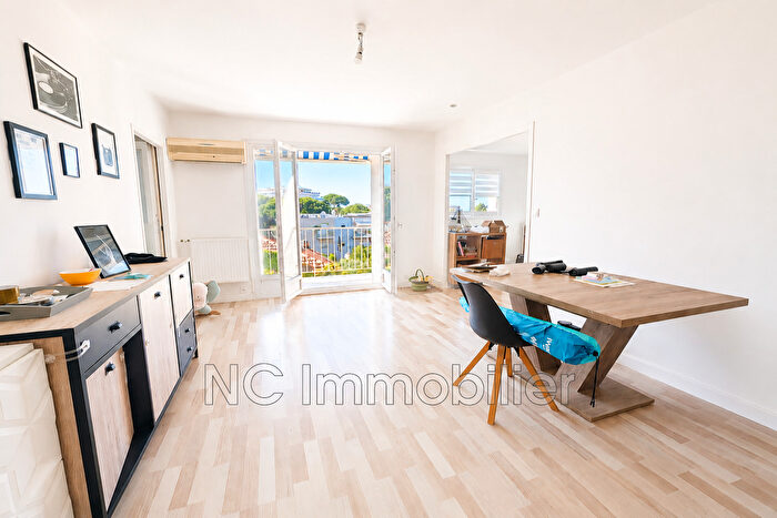 Antibes, Juan-les-Pins, Le Cap : Appartement 4 pièces à vendre