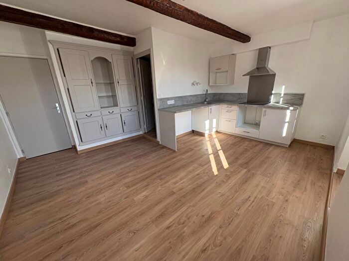 Appartement à louer - LEscarène - 2 pièces - 1 chambre