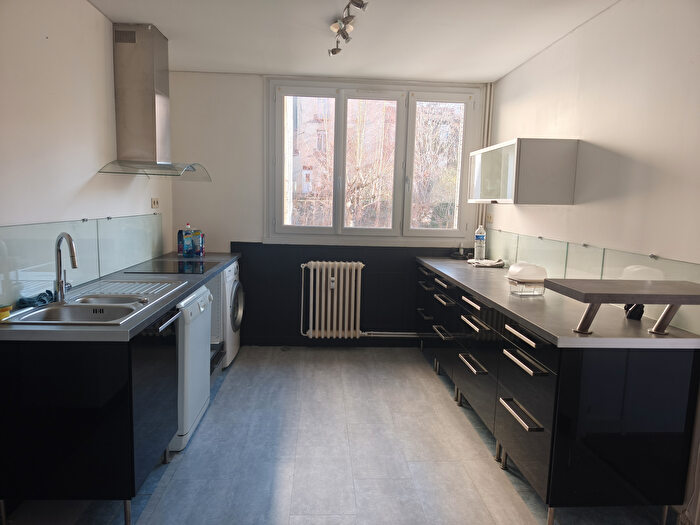 Appartement à vendre - Saint-Étienne, La Métare, Le Portail Rouge, Fauriel, Villeboeuf - 3 pièces - 2 chambres
