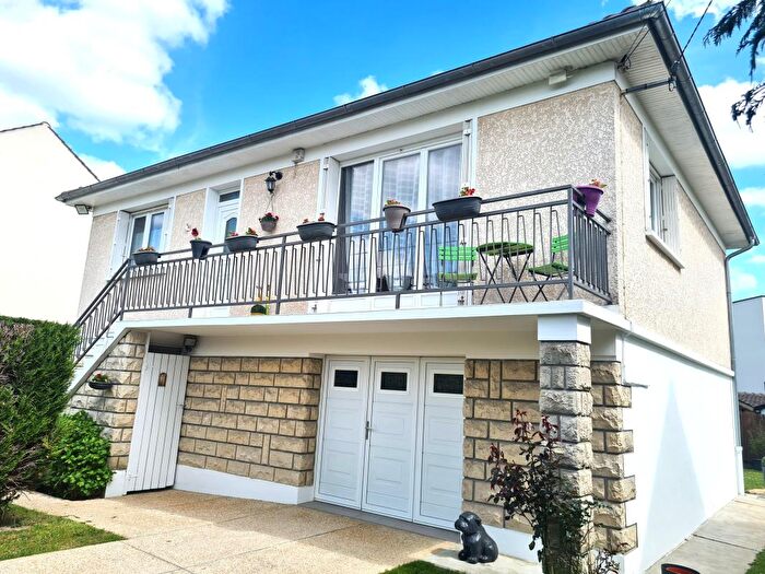 Maison 4 pièces à vendre - Ozoir-la-Ferrière, Archevêché