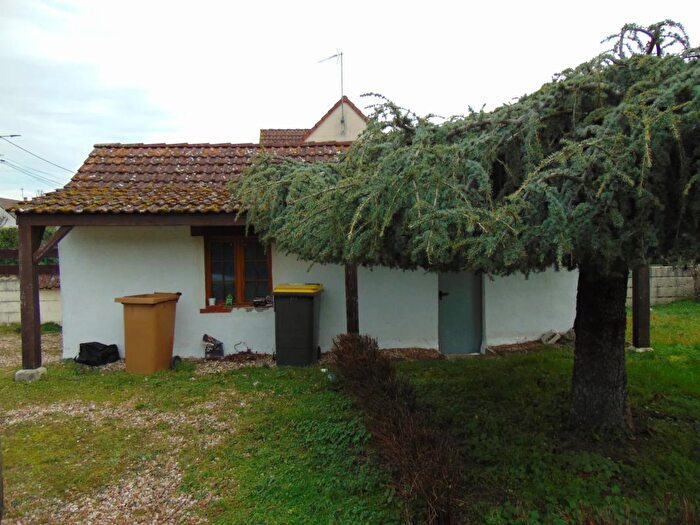 Maison à vendre - Corquilleroy - 5 pièces - 3 chambres