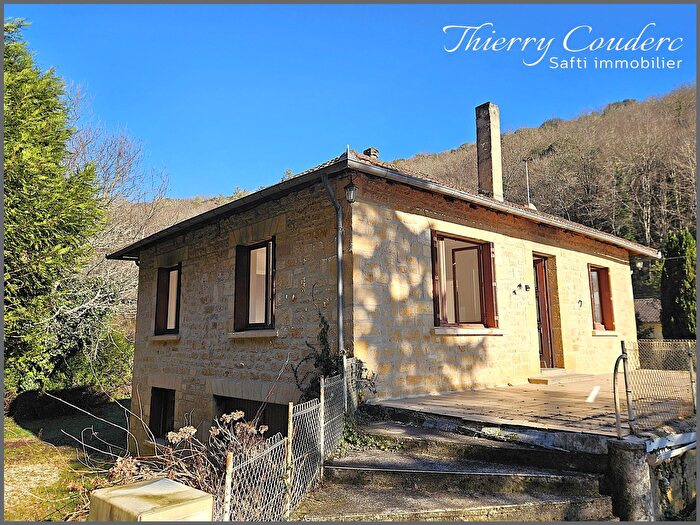 Maison à vendre - Carlux - 4 pièces - 3 chambres