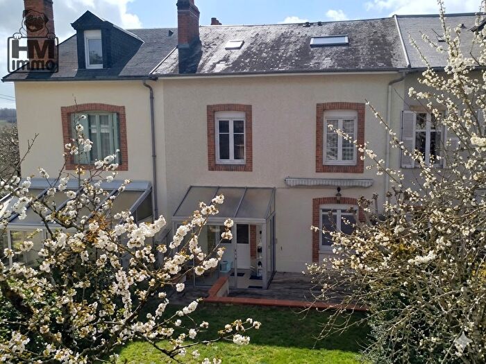 Maison 9 pièces à vendre à Saint-Junien