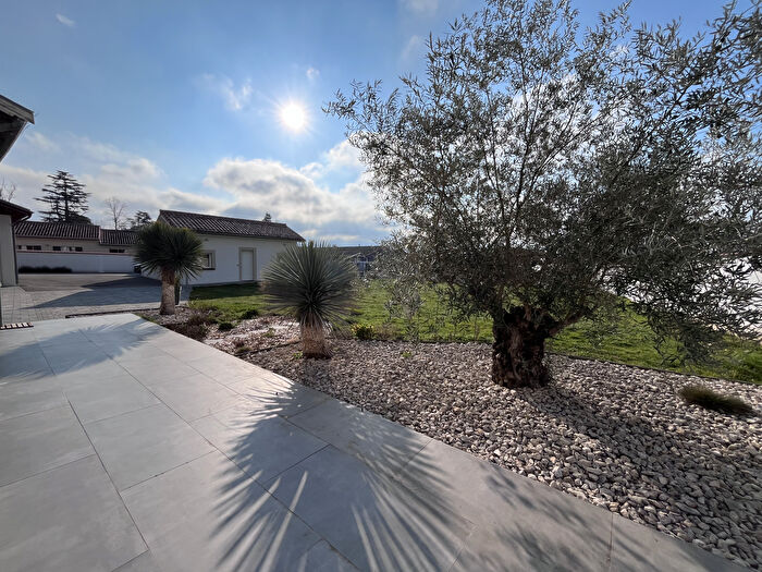 Maison à vendre - Pact - 5 pièces - 4 chambres