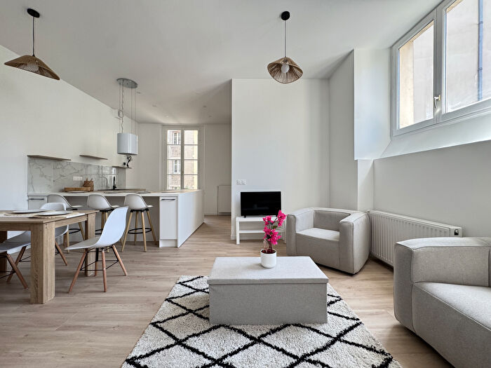 Appartement 4 pièces à vendre - Saint-Germain-en-Laye, Centre-ville, Quartiers forestiers