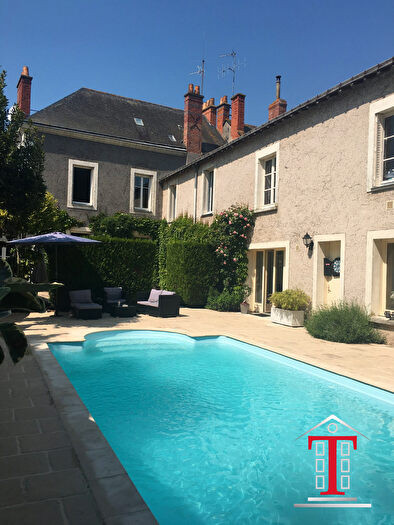 Maison à vendre - Les Ponts-de-Cé - 9 pièces - 6 chambres