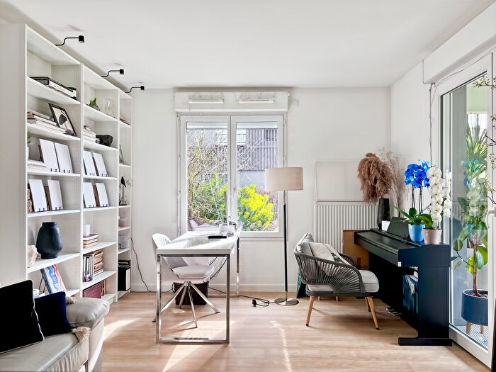 Appartement à vendre - Guyancourt, Le Pont du Routoir - 3 pièces - 2 chambres