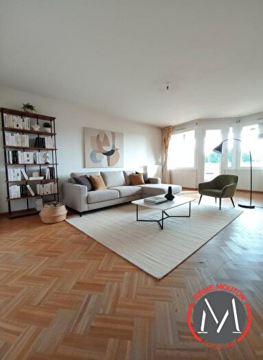 Appartement 5 pièces à Vénissieux, Georges Levy, Ernest Renan, Moulin à vent, à vendre