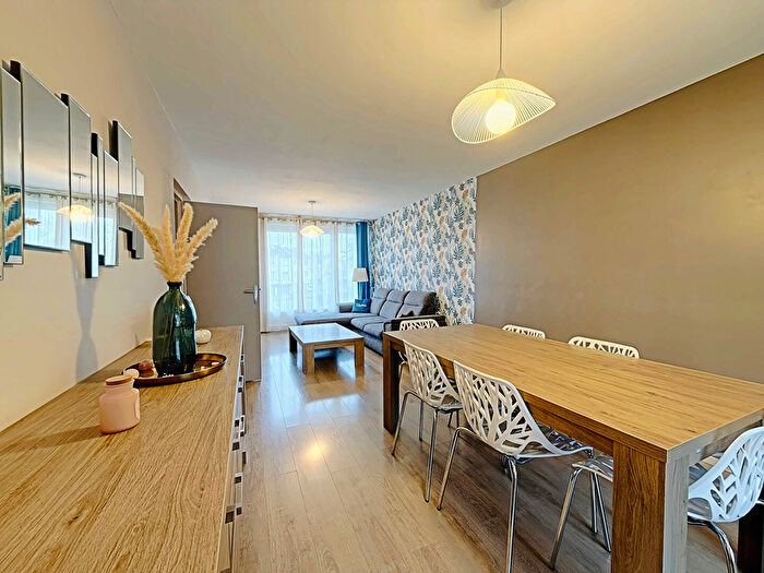 Appartement à vendre - Reims, Barbâtre - 5 pièces - 3 chambres