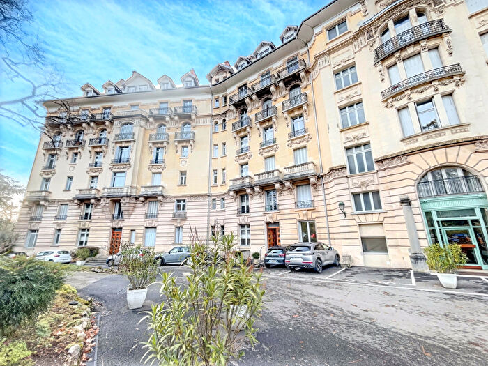 Appartement à vendre - Aix-les-Bains, Est - 3 pièces - 2 chambres