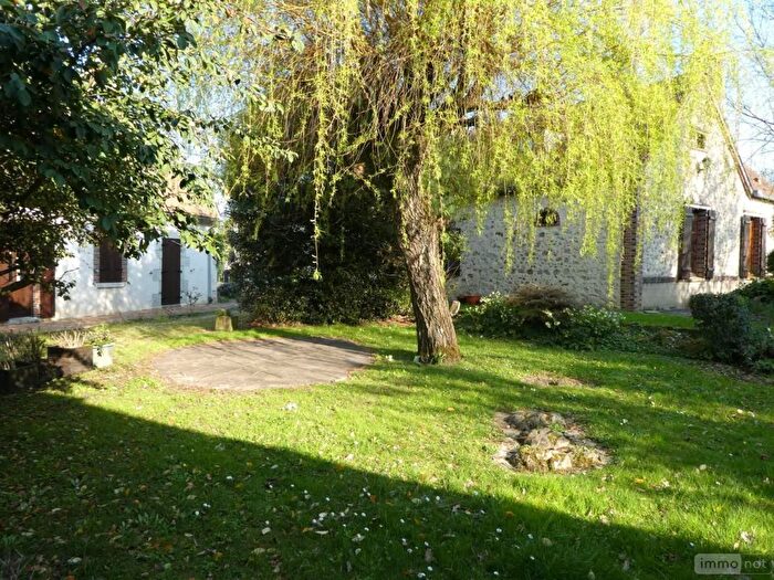 Maison 5 pièces à vendre à Chevry-sous-le-Bignon