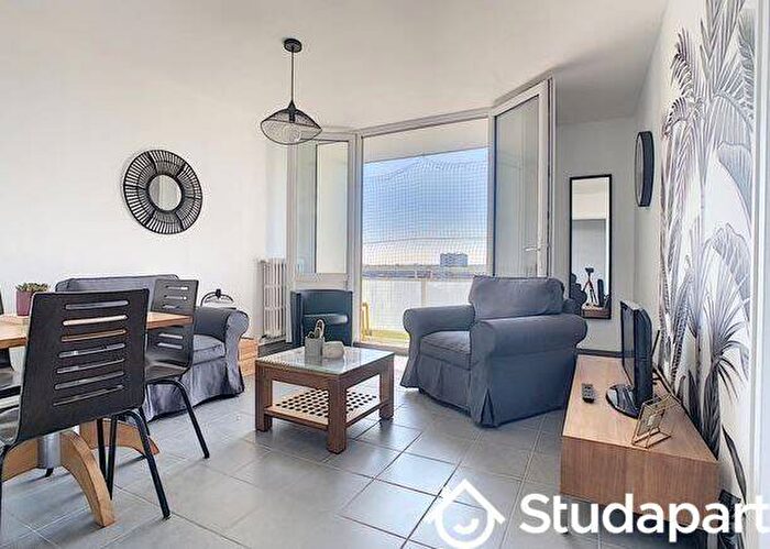 Appartement à louer - Espoir et Avenir-Le Nautilus-Colvert-Berlioz-Amiens Nord Ouest - 1 pièce - 1 chambre