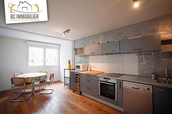 Appartement à louer - Ferney-Voltaire - 3 pièces - 2 chambres