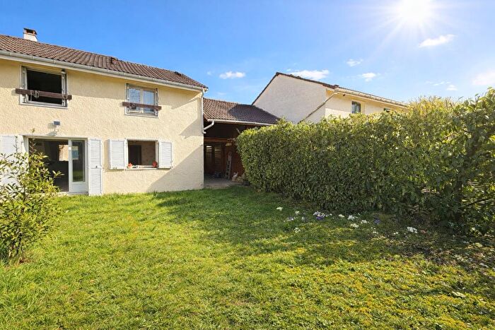 Maison à vendre - Le Plessis-Trévise, Marbeau, Coeuilly - 4 pièces - 3 chambres