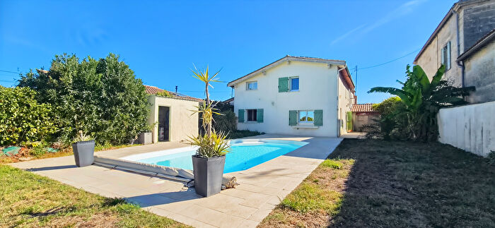Ambès : Maison 6 pièces à vendre