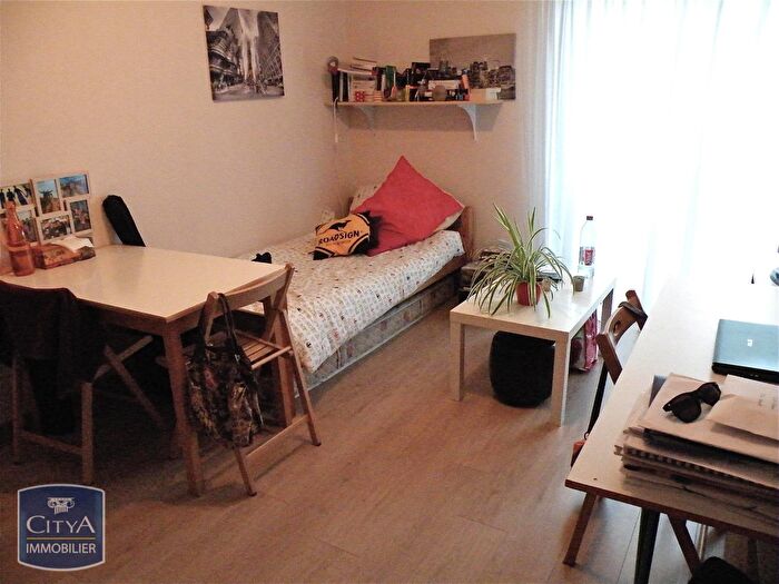 Appartement à louer - Quartiers Centre, Alphonse Guérin - 1 pièce