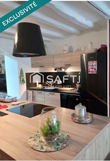 Maison à vendre - Mehun-sur-Yèvre - 4 pièces - 3 chambres