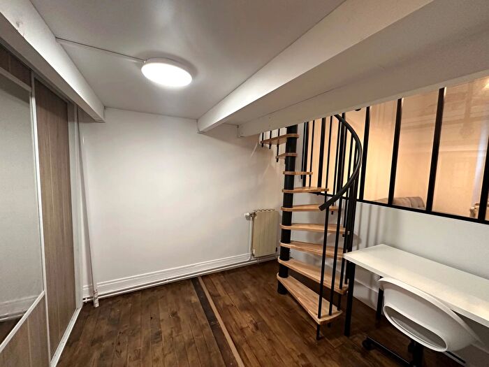 Appartement 2 pièces à louer à Grenoble, Gare