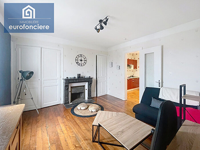 Appartement à louer - Troyes, Saint-Martin - 2 pièces - 1 chambre