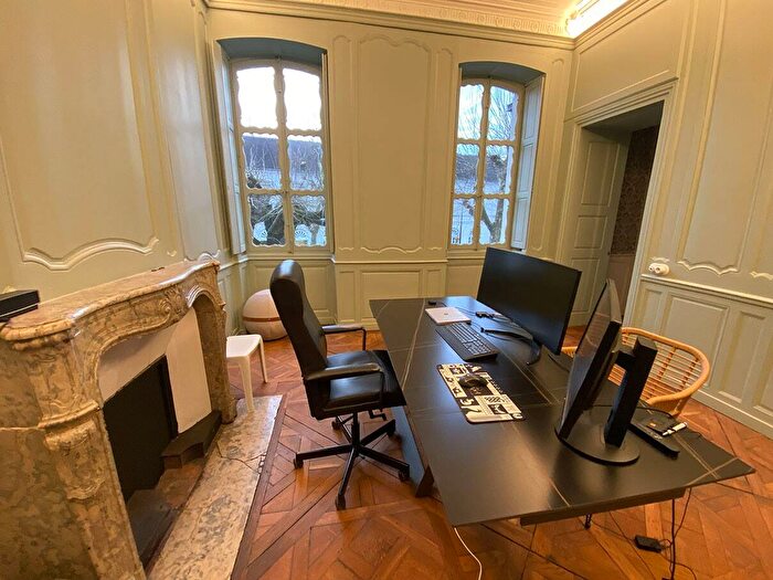 Appartement à louer - Centre, Lons-le-Saunier - 2 pièces