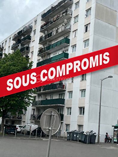 Garges-lès-Gonesse, Centre-ville : Appartement 5 pièces à vendre