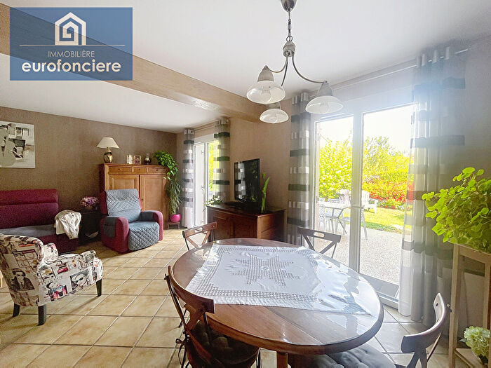 Maison à vendre - Sainte-Savine - 5 pièces - 3 chambres