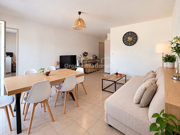 Bollène, Périphérie : Appartement 2 pièces à vendre