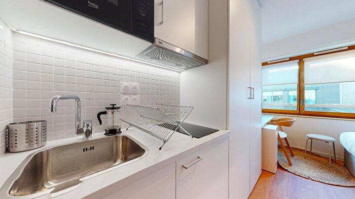 Appartement à louer - Champerret-Berthier, Paris ème arrondissement - 1 pièce