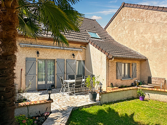 Maison à vendre - Morangis - 5 pièces - 4 chambres