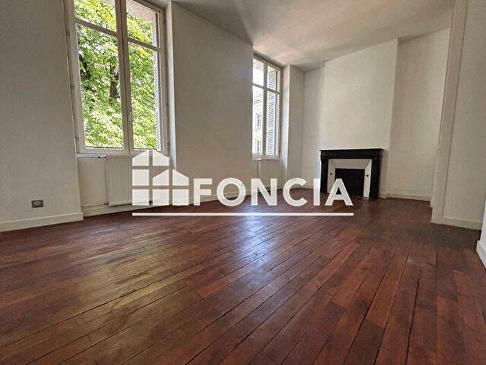 Appartement 3 pièces à Trois Quartiers-Centre Ville, Poitiers, à louer