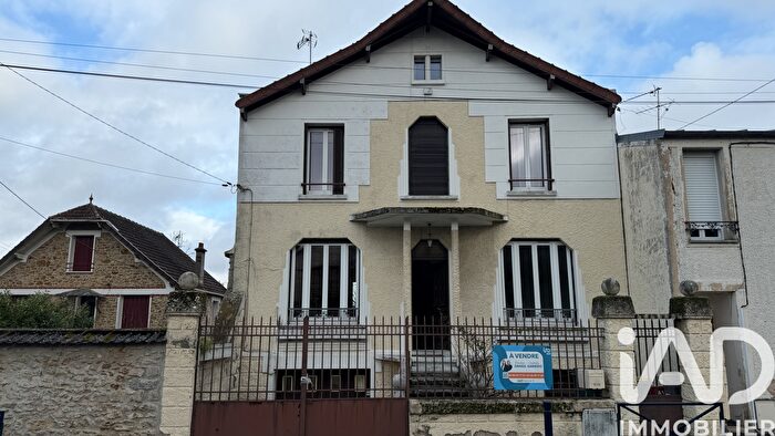 Maison à vendre - Dammarie-les-Lys, LAbbaye du Lys, Centre-ville, Soubiron - 7 pièces - 5 chambres
