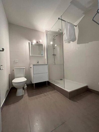 Métro Cuire, Caluire-et-Cuire : Appartement 2 pièces à louer