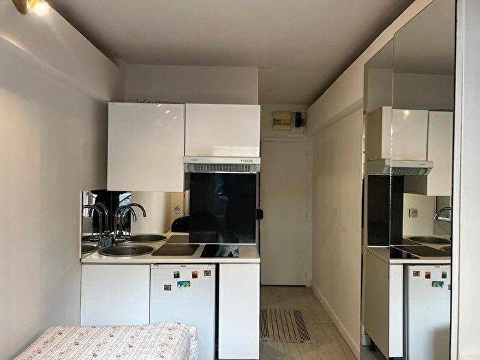 Appartement à louer - Paris ème arrondissement - 1 pièce