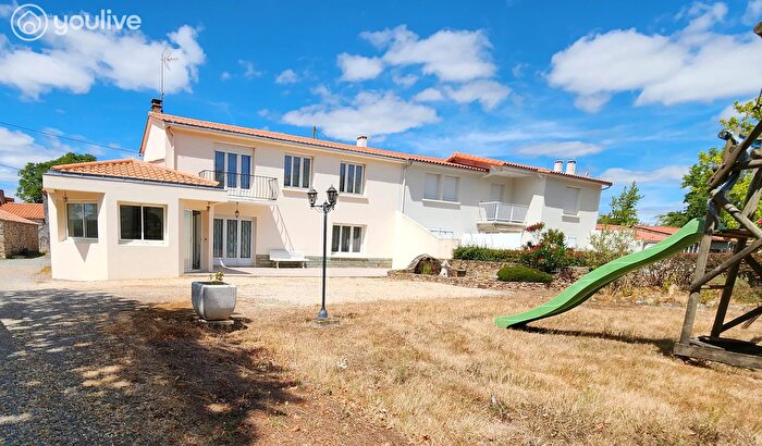 Maison 4 pièces à vendre à Vairé