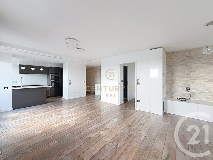 Noisy-le-Grand, Sud : Appartement 3 pièces à vendre